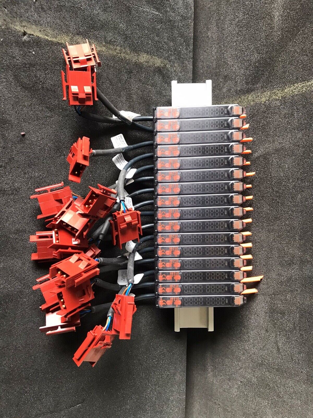 Omron E3X-DA11-S-6 Sensor Switch (set) – Lagpat